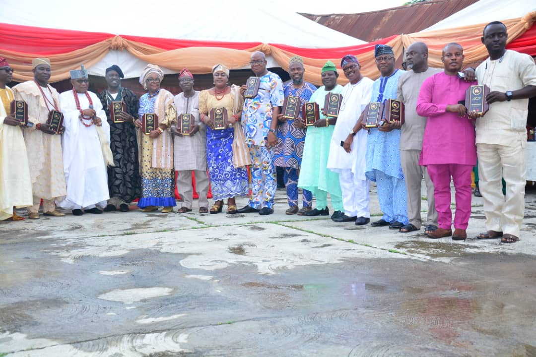 Excitement as Deji of Akure honours Bashir Adefaka, Bisi Adeniyi, Jimoh ...
