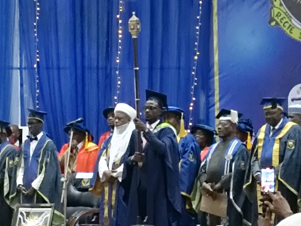 Sultan performs UI 2024, 2025 convocation ceremonies, as premier ...